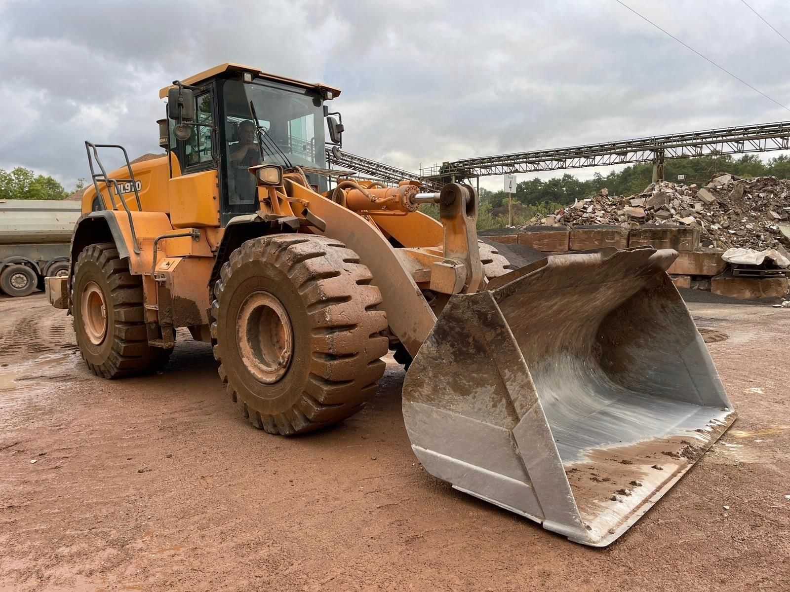 Ładowarka kołowa Hyundai HL 970 – sklep-kraftline.pl