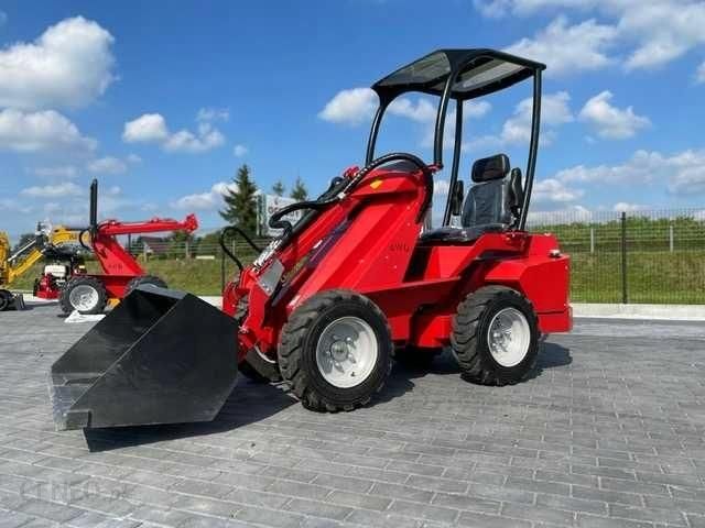 Mini ładowarka miniładowarka Kubota NEX N70 Avant – sklep-kraftline.pl